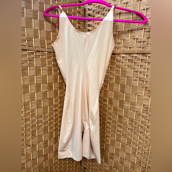 SPANX | Intimates & Sleepwear | Womens Oncore Openbust Shaper Bodysuit ...